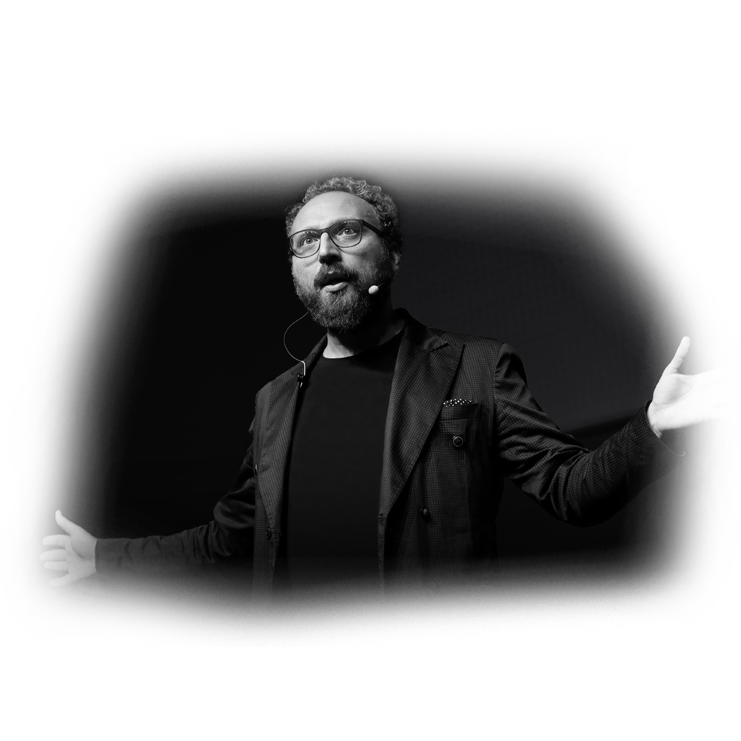 Luca Vullo - Biografia